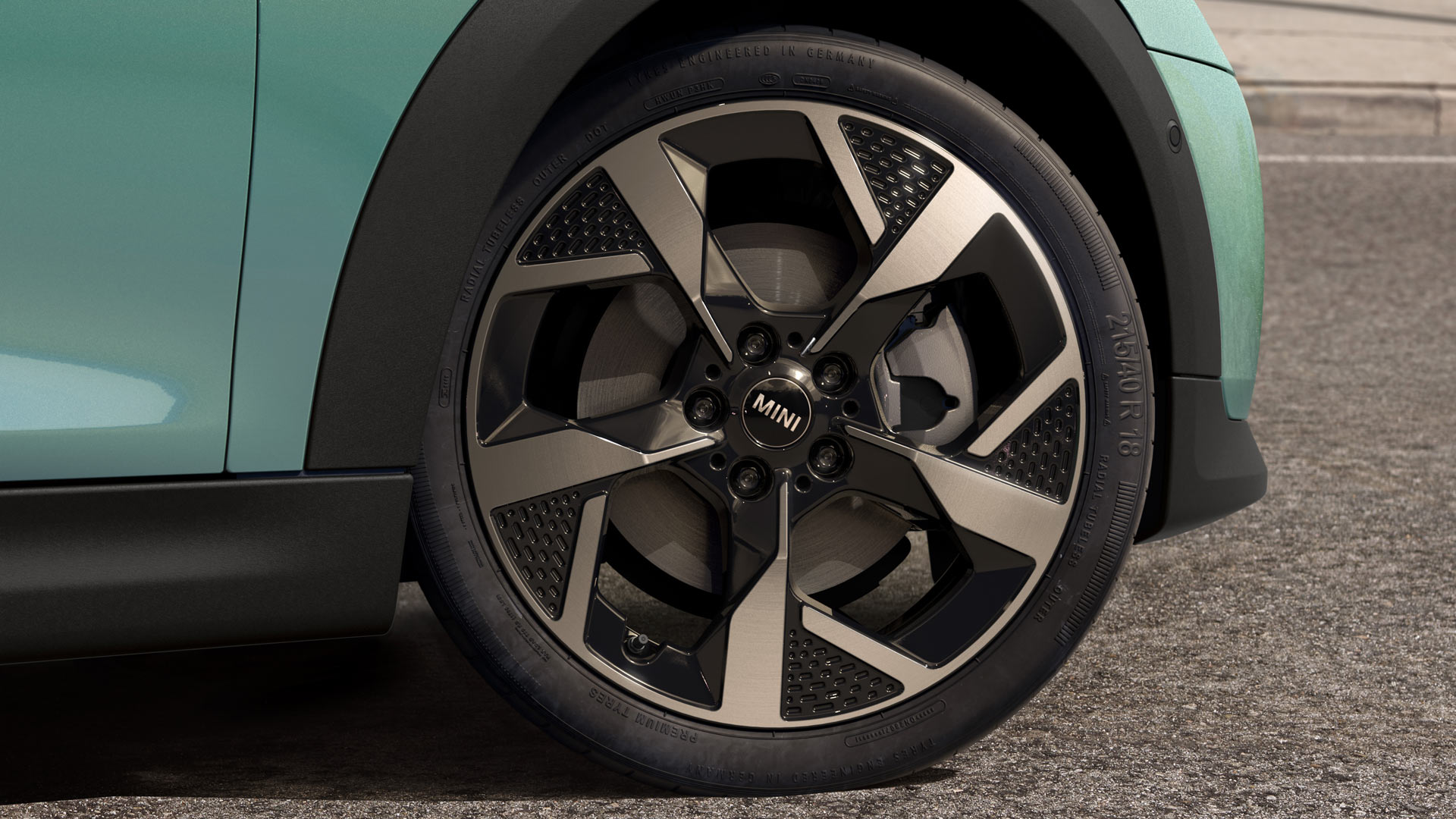 MINI Cooper Tyres | MINI.MT